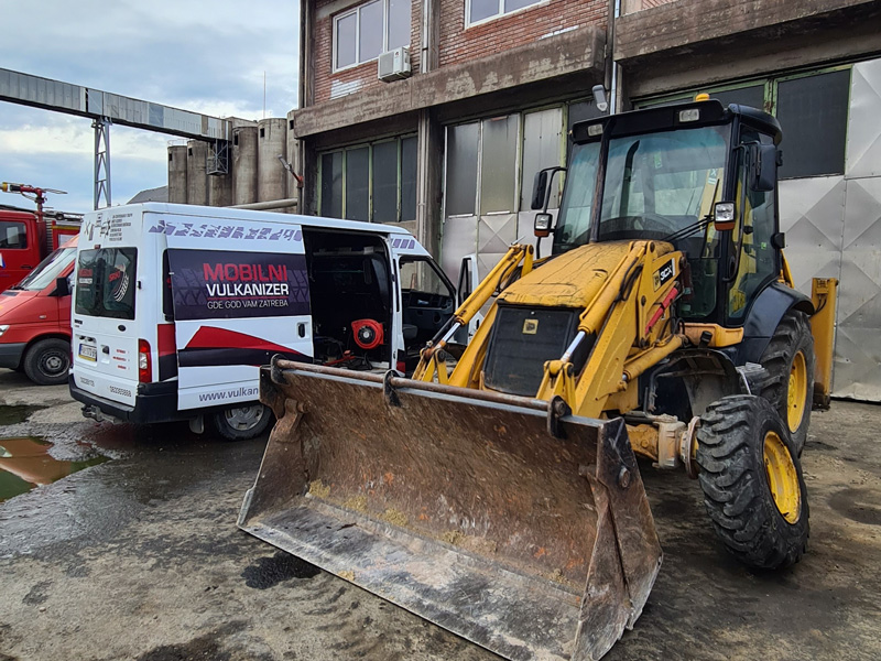 Vulkanizer Srki | Mobilni vulkanizer | Uvek za sa Vama na putu